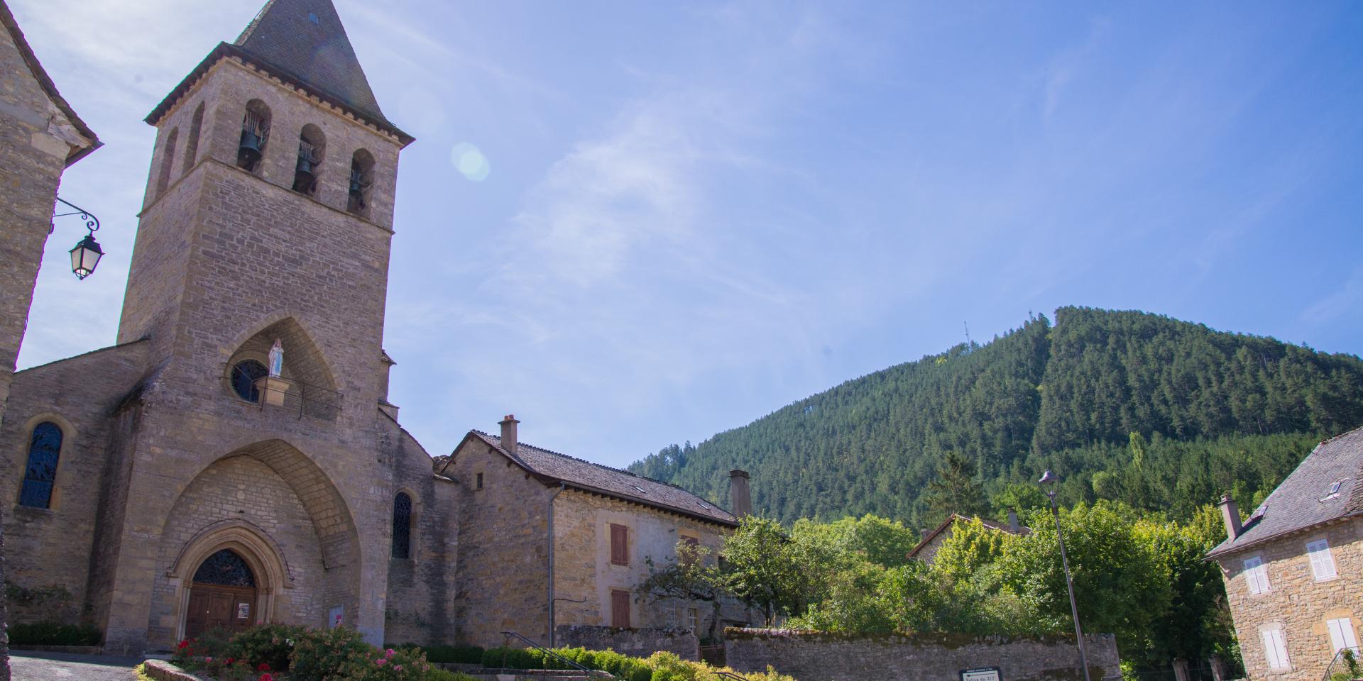 Eglise Saint-Jean-Baptiste | De l'Aubrac aux Gorges du Tarn